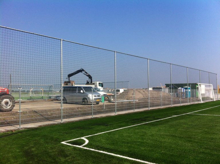 Voetbalveld Afrastering - J&L Hekwerk